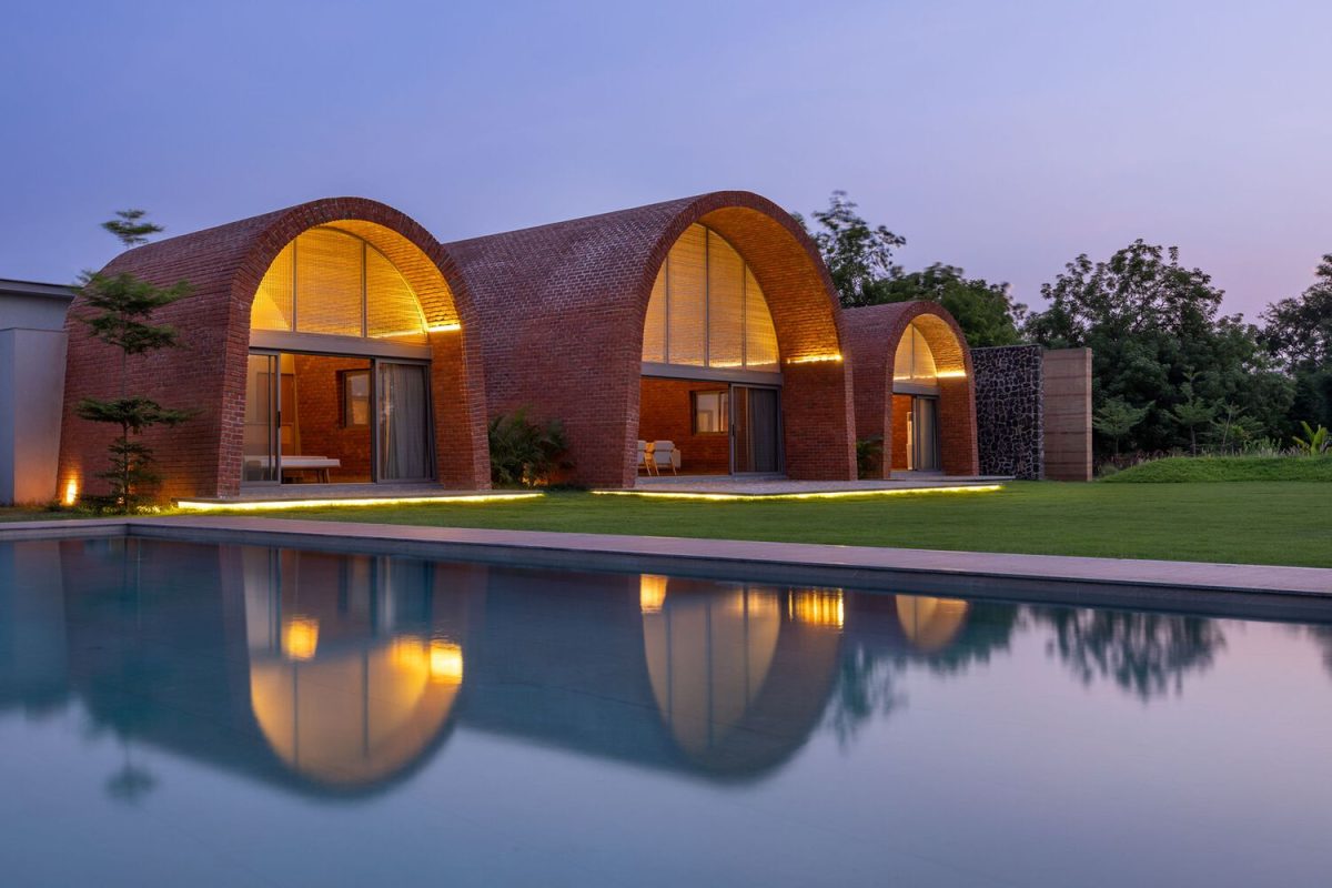 Vault House Accentuates Timeless Living Environment | MS DESIGN STUDIO