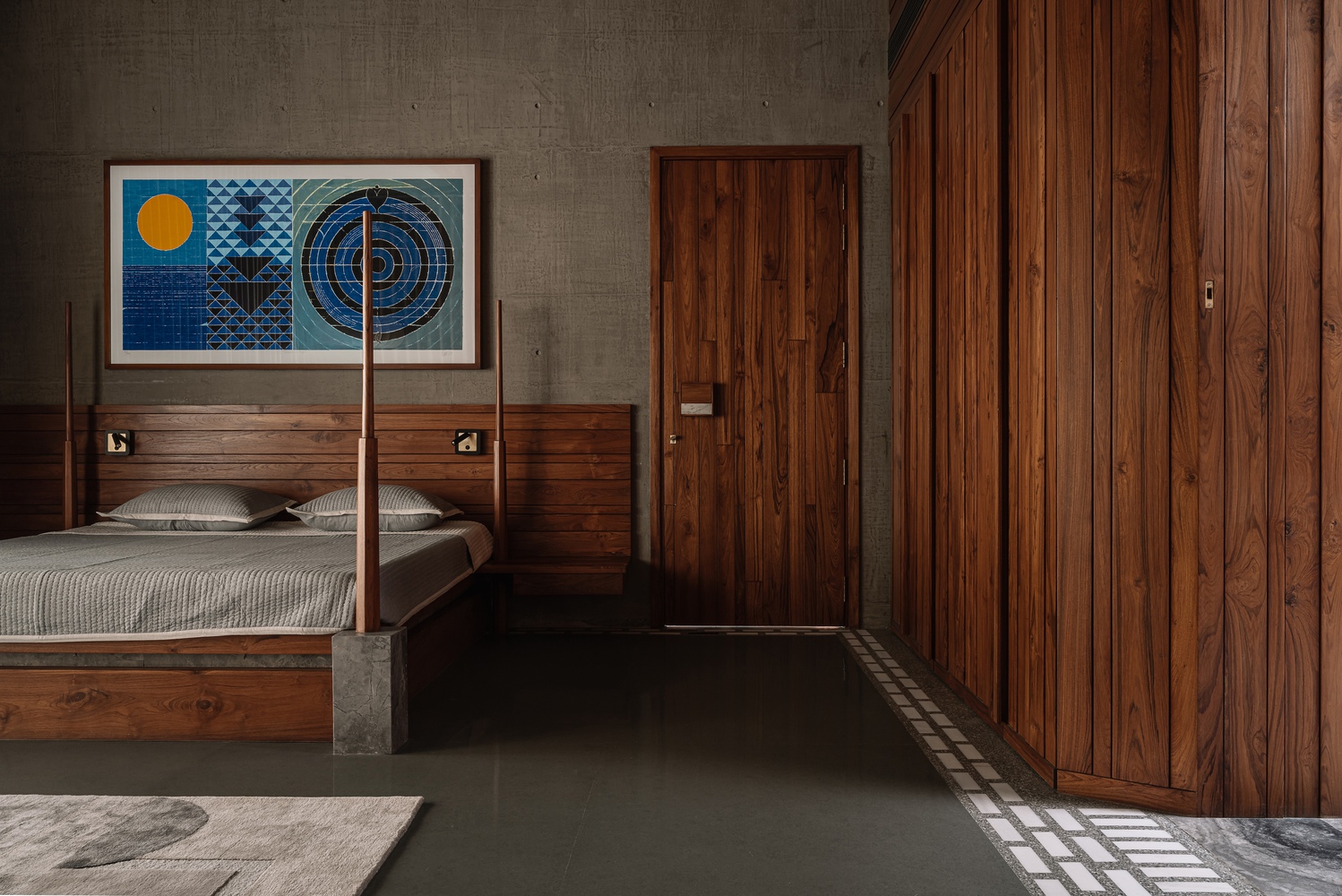 This Brutalist Architecture House Embraces Nature | Studio Saransh ...