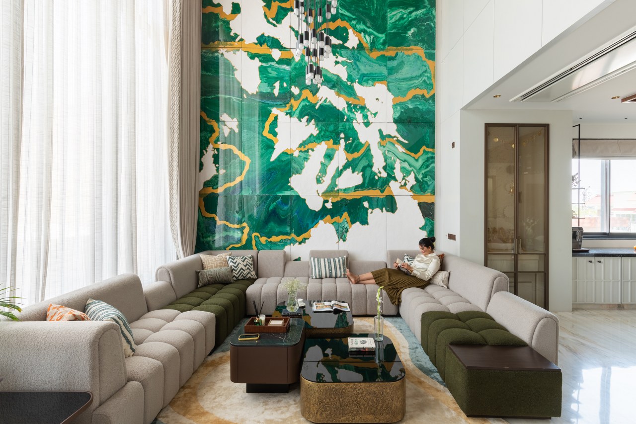 This Colourful Home Design Evokes Liveliness for its Dwellers | SORA ...