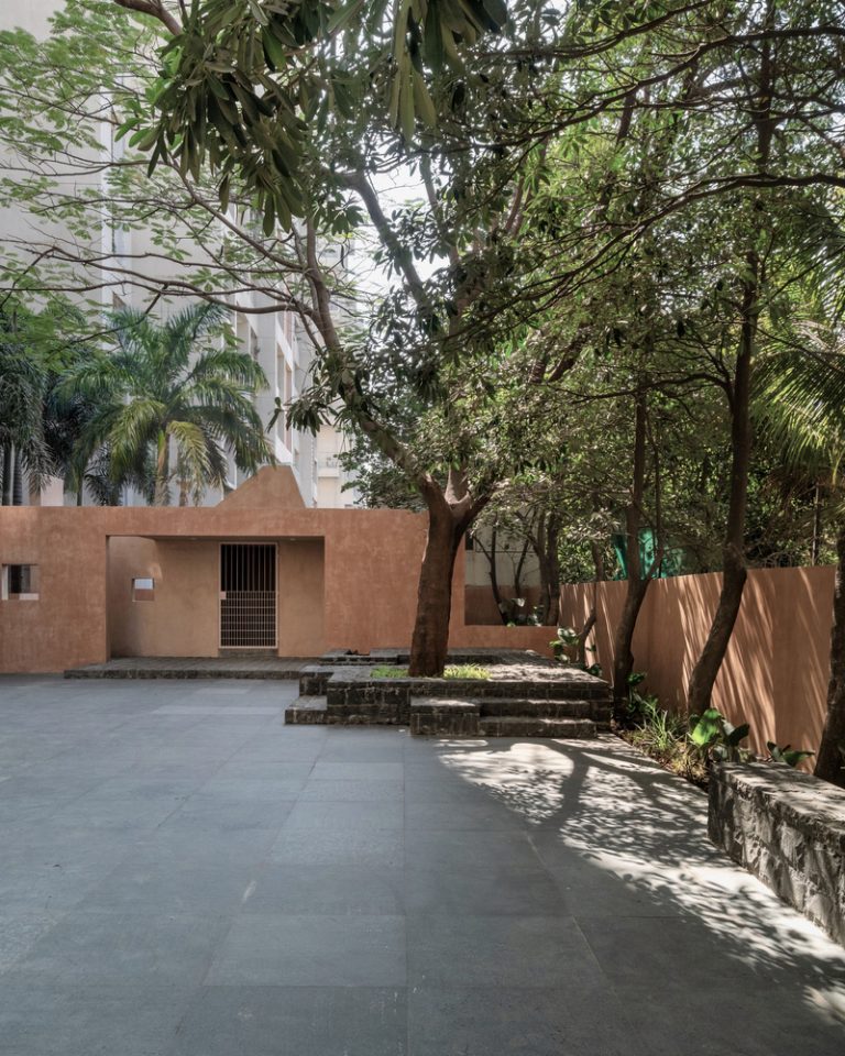 This Modern Approach Redefines Indian Temple Architecture | Karan Darda ...