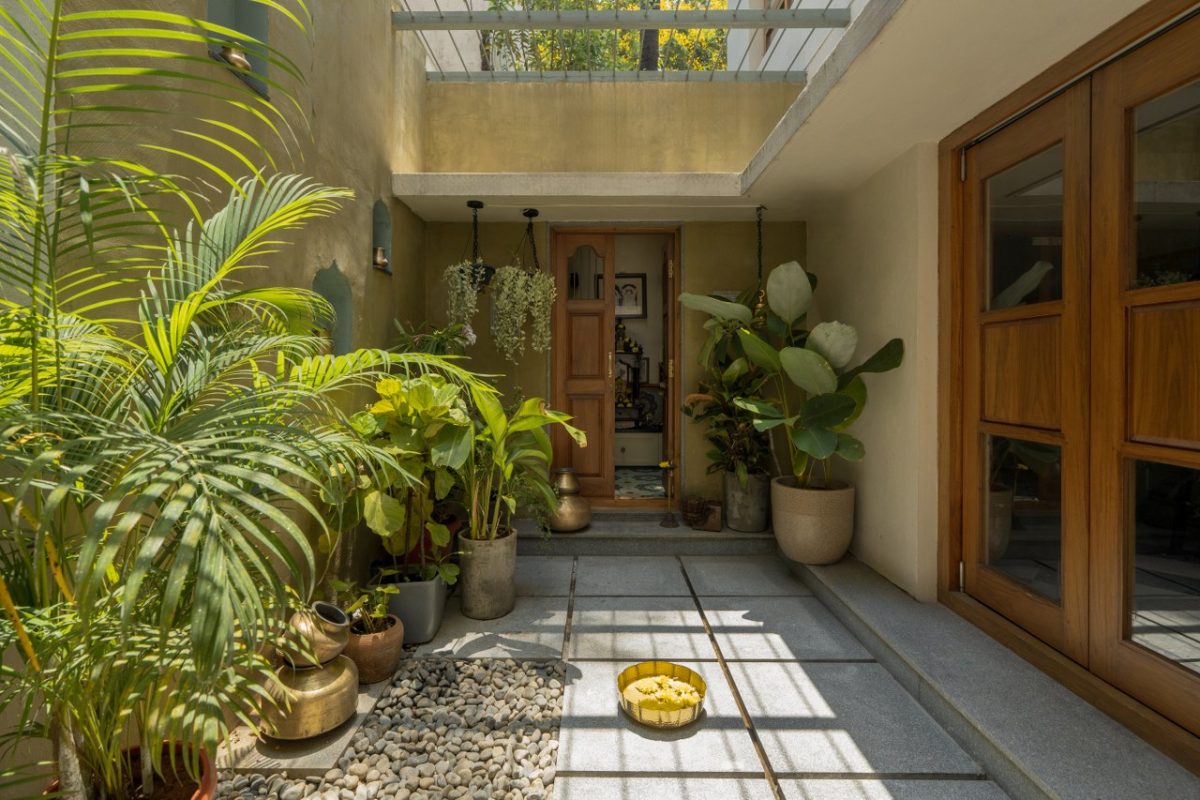This Load-Bearing House Embeds Original Integrity with Contemporary ...
