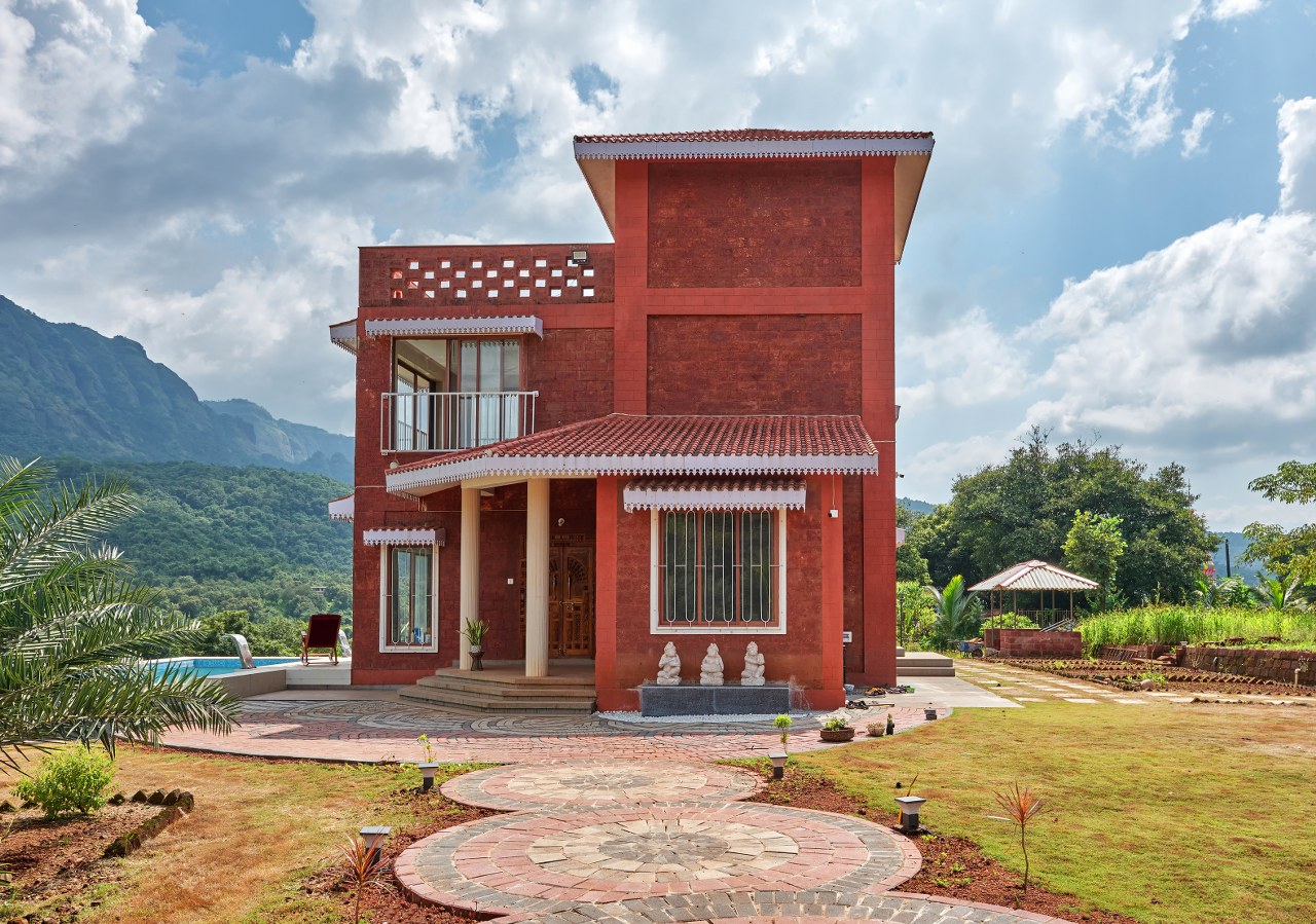 This Modern Farmhouse is a Peaceful Sanctuary for its Dwellers ...
