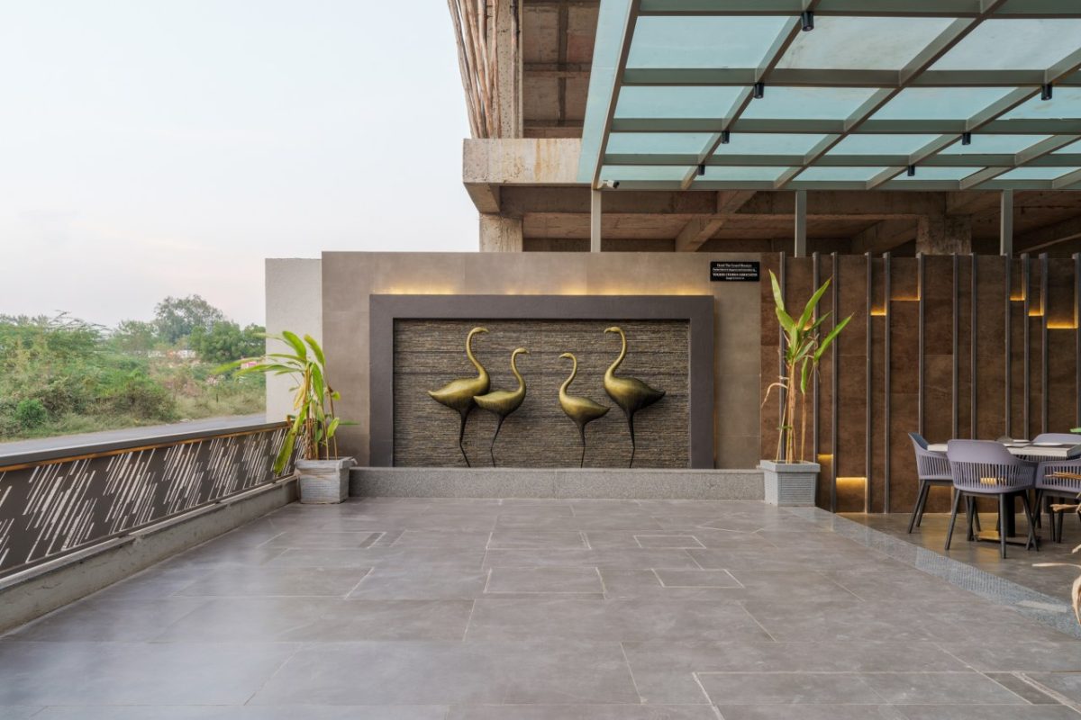 This Modern Hotel Design Embeds Comfort & Functionality | Yoghesh ...