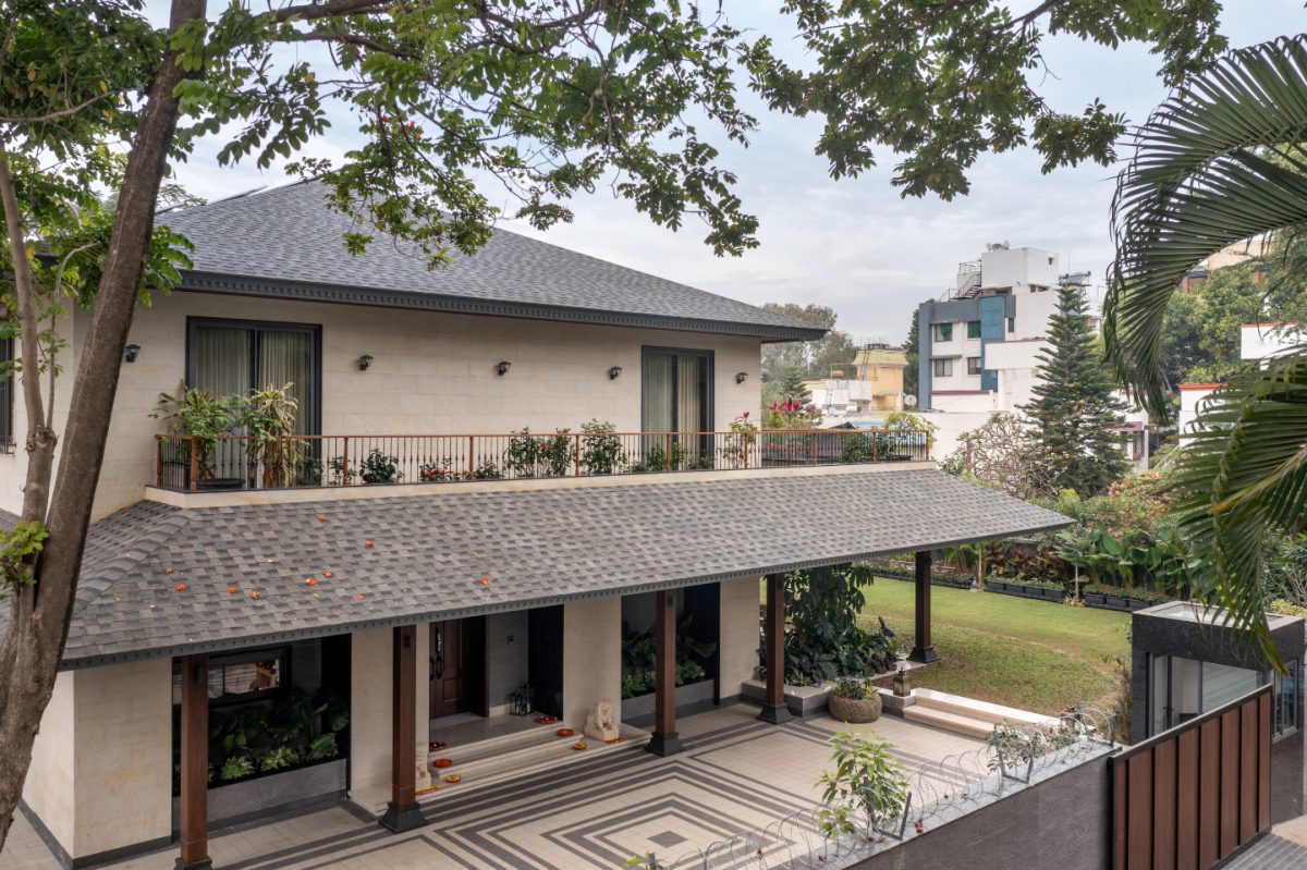 This Residence Embraces Tradition with Stone Clad Walls | Gaurav Deore ...