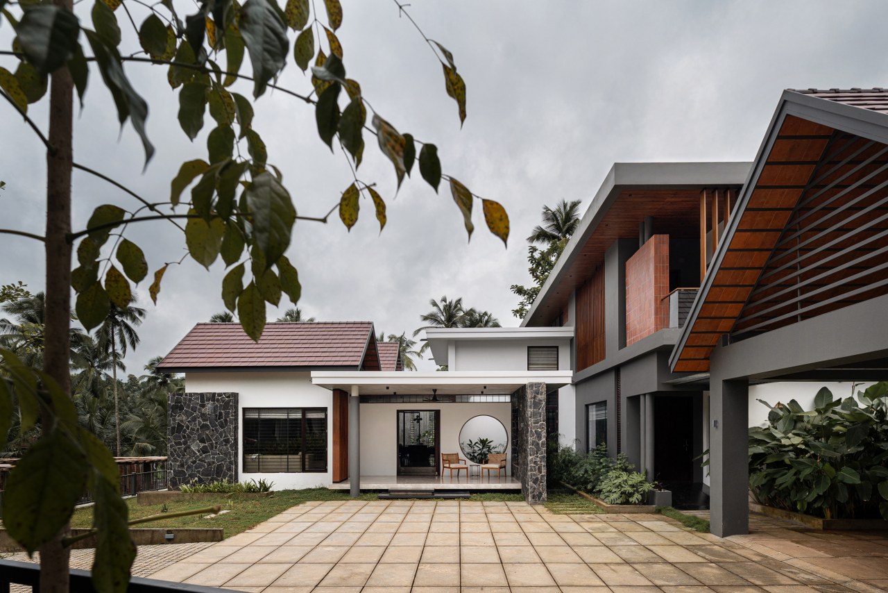 This Home Celebrates Tropical Home Design | PATH. People in ...