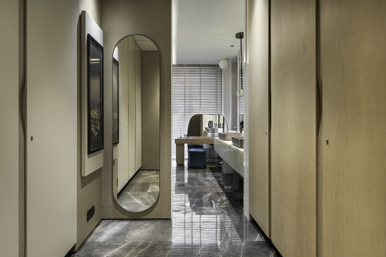 This Contemporary Minimalist Interior Design Adds Refined ...