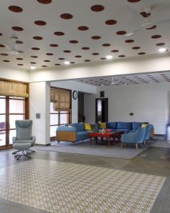 This Farmhouse Embraces Filler Slab Design with Terracotta Pots ...