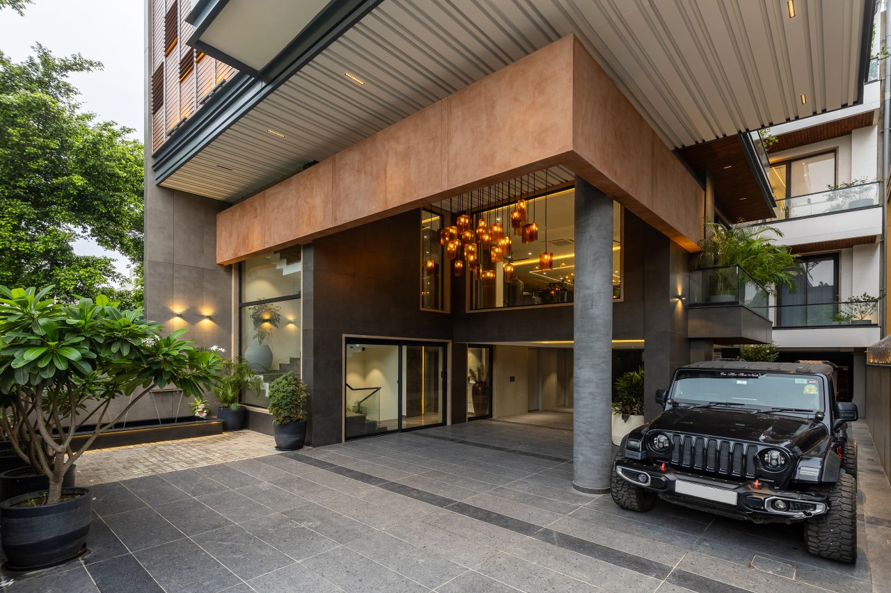 Golden Accents Stand Out in the Interiors of This Noida Bungalow ...