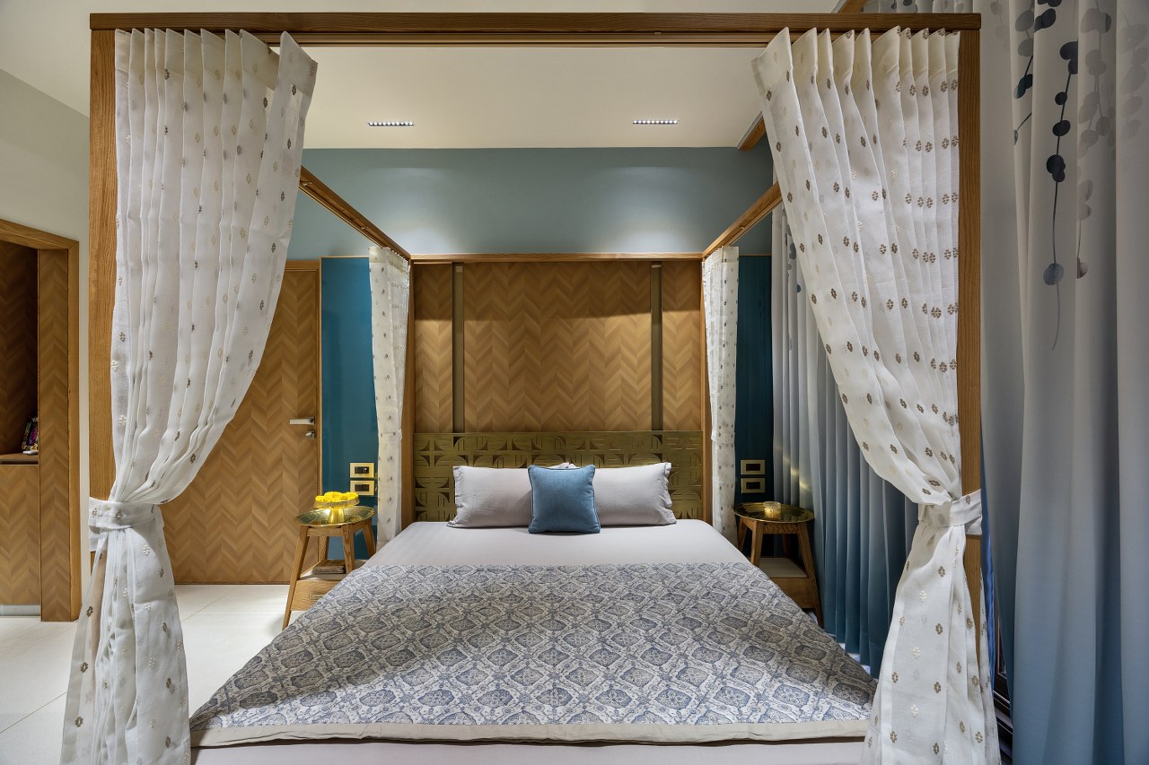 The Jaali Design in this Layered Home Exudes Earthiness | Pranav Patel ...