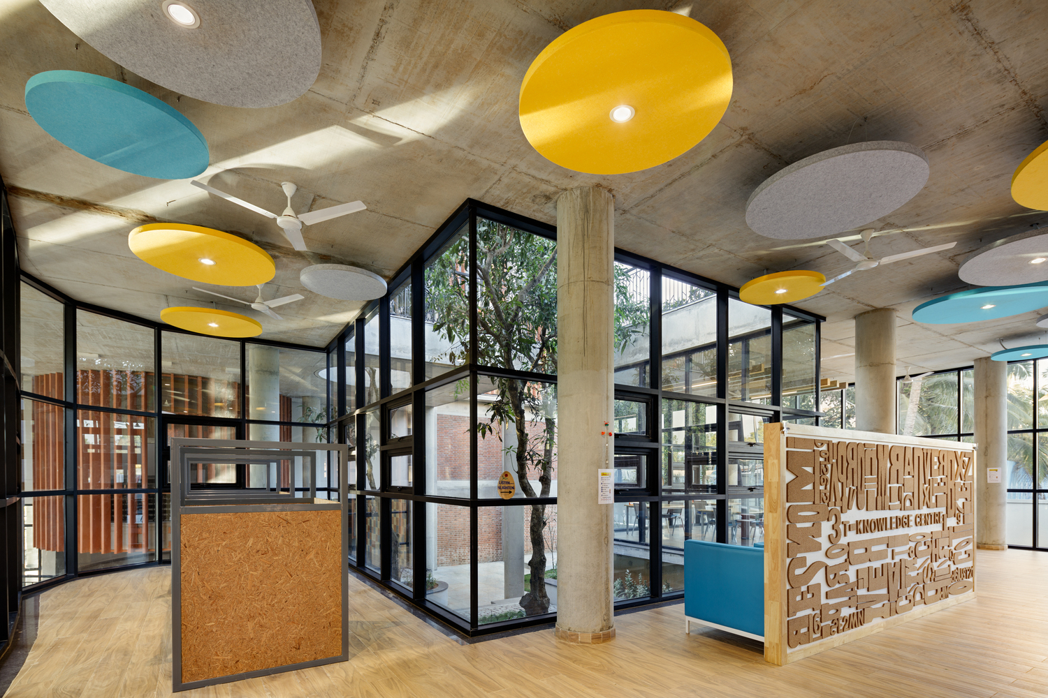 With Organic Building Morphology, This School Breaks Conventional ...