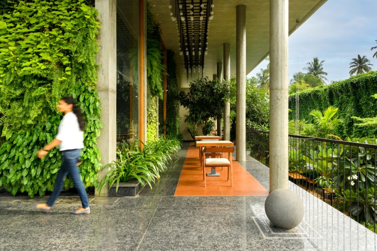 This Restaurant Architecture Brings Together Food, Nature & Community ...