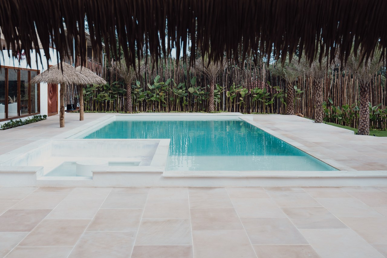 Bali Vibes Come Alive In This Tropical Bengaluru Retreat | Studio Goodu