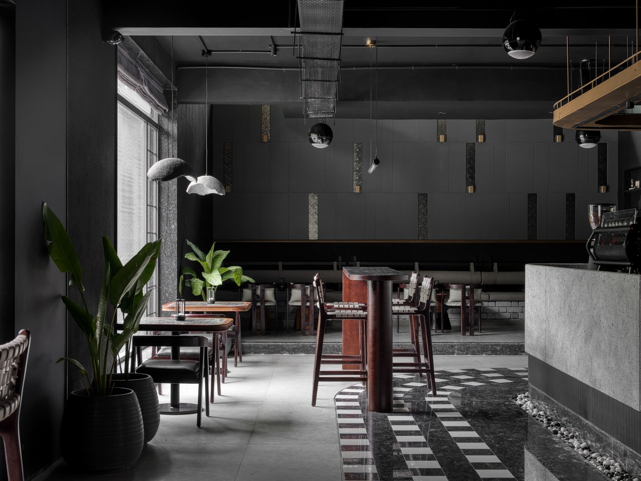 This Bespoke Cafe Is A Bold Experiment In Layered Raw Textures And ...