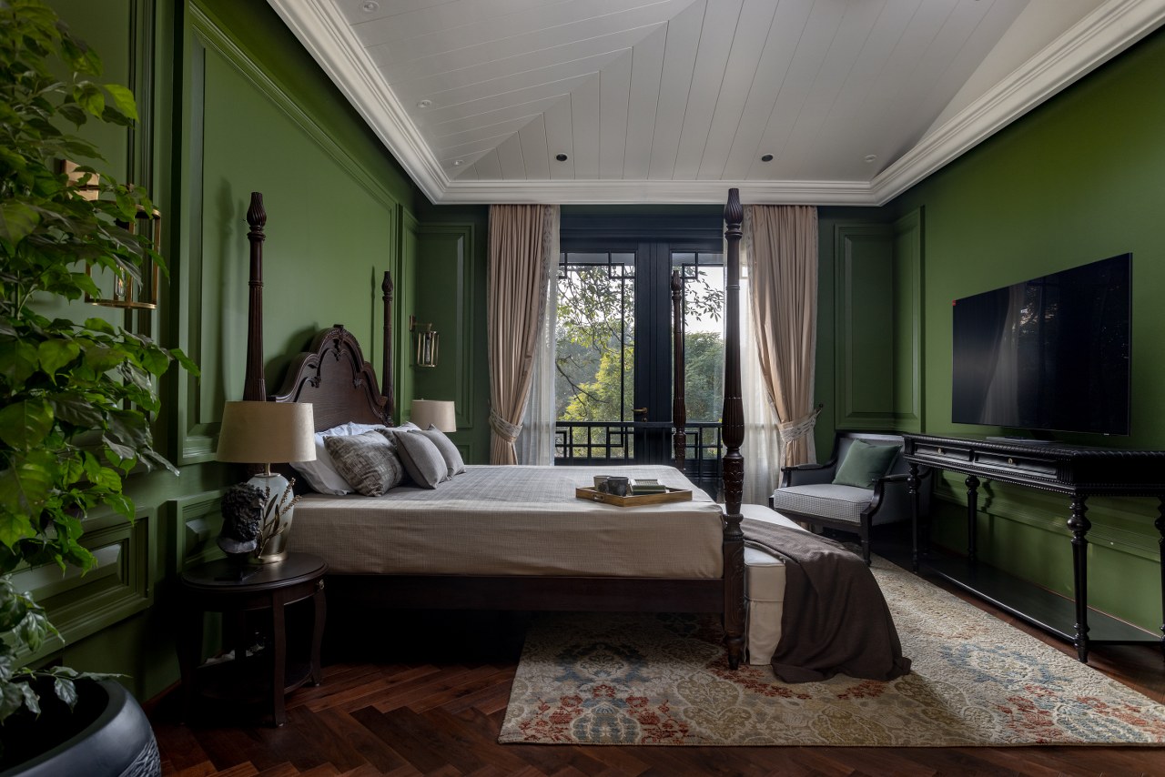 A Colonial House in Delhi Is Turning Heads For Its Country Style ...