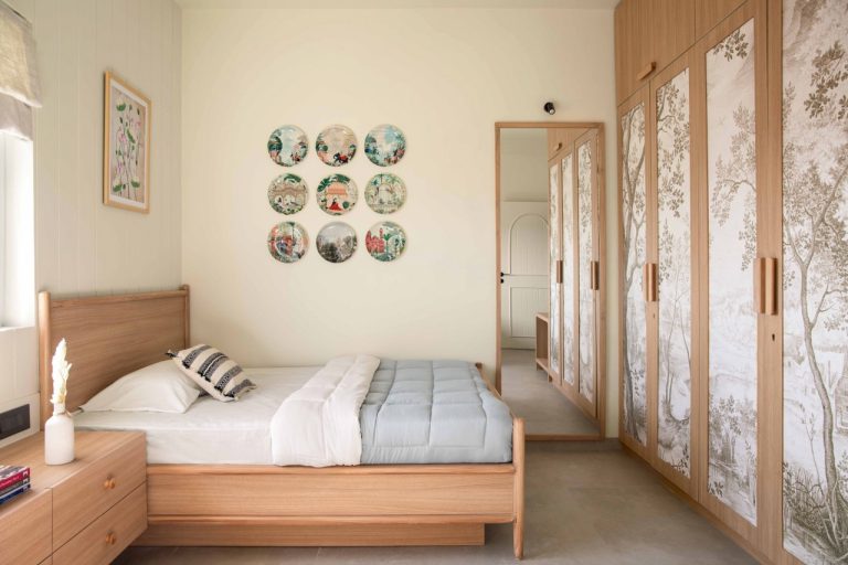 This Divine House In Vrindavan Takes Us Through A Humble and Inspiring ...