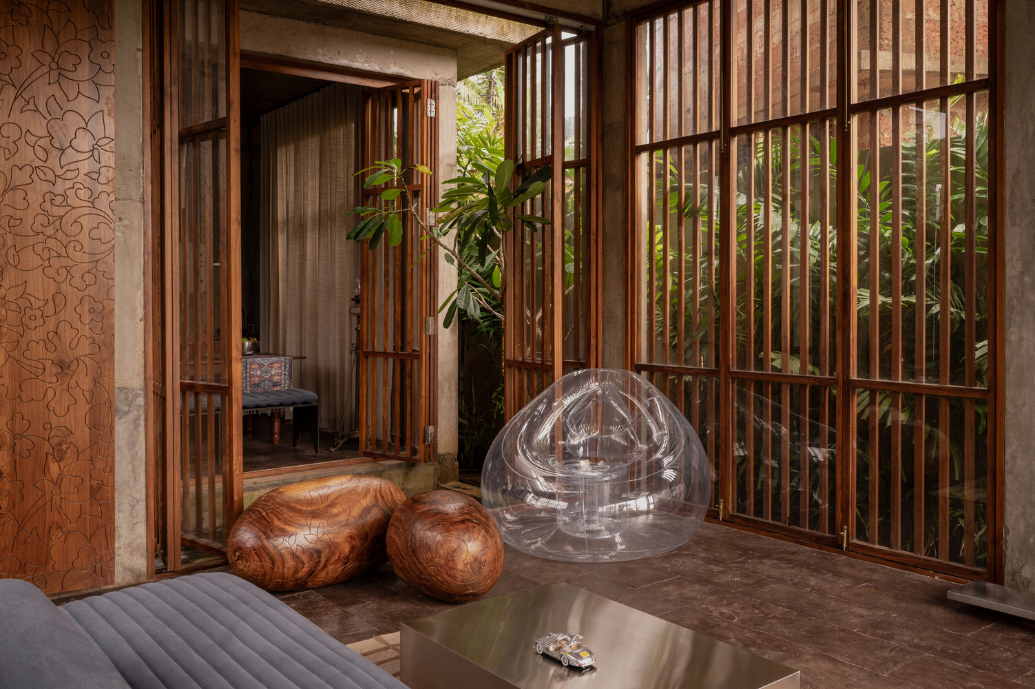 Exposed Concrete Forms The Outer Shell For This Mixed-Use Commercial ...