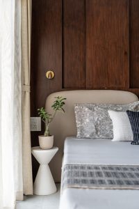 This Home With A Grounded Design Is Where Minimalism And Natural Tones ...