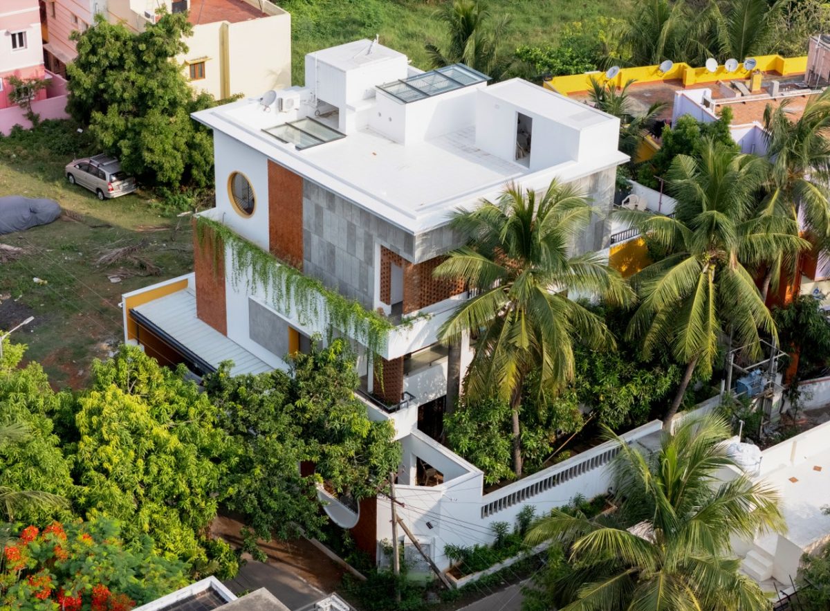 Coexistence House Sits In Harmony With Nature To Create A Nostalgic ...