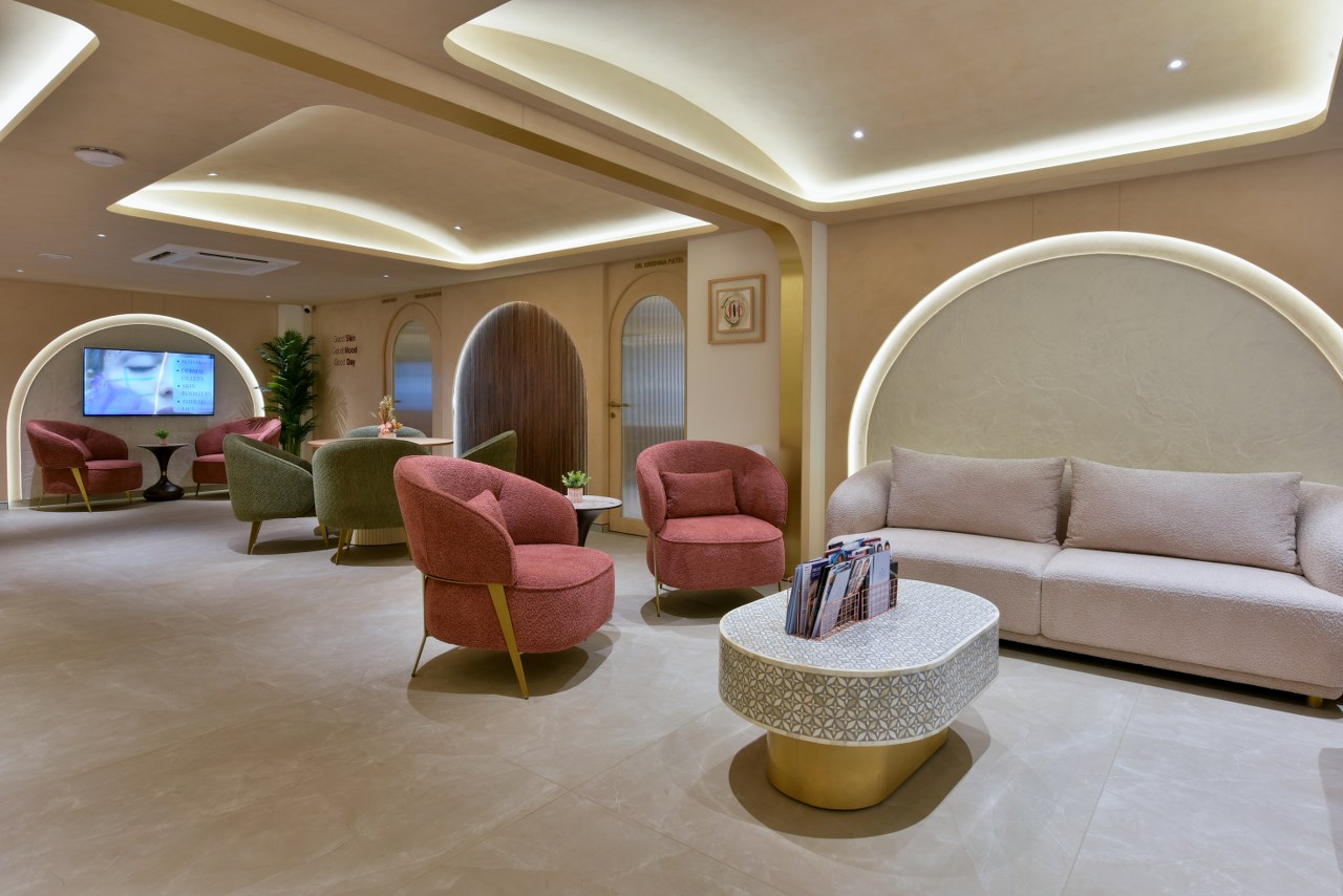 Natural Textures Adorn This Clinic's Modern Design and Wabi Sabi ...