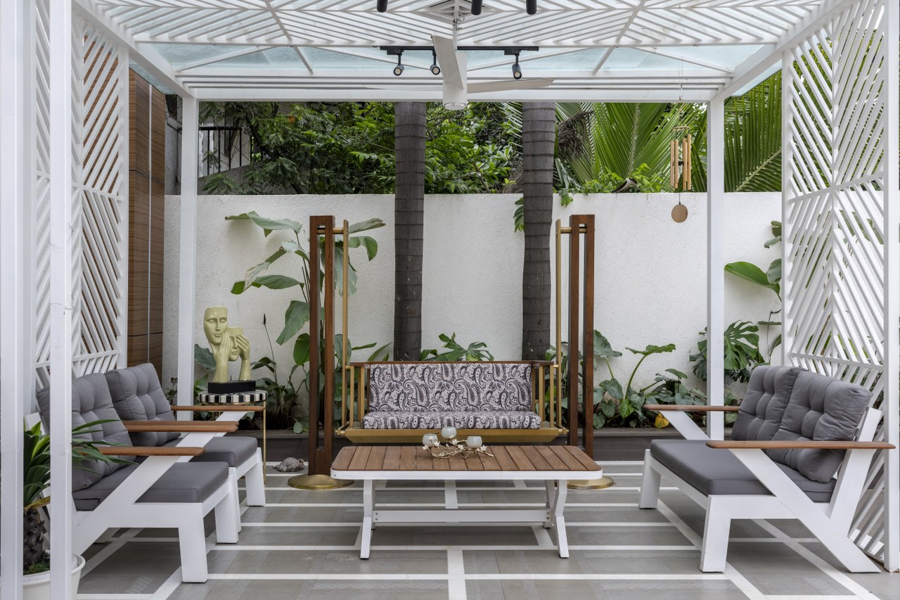 Designed For A Joint Family, This Bungalow Is A Masterpiece Of ...