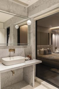 The Fluid Design Of This Second Home Is A Stage For A Luxurious ...