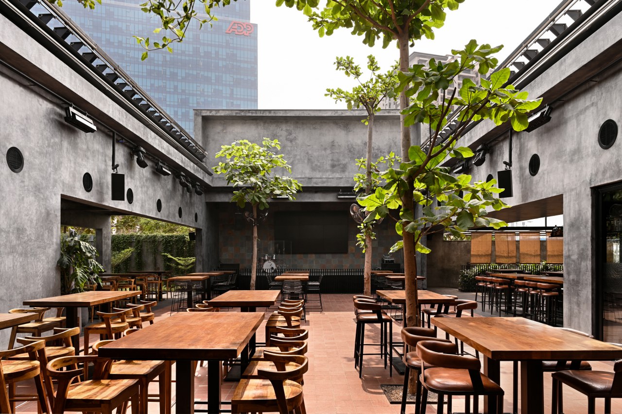 This Music Venue-Inspired Restaurant Is A Much-Needed Cultural Respite ...