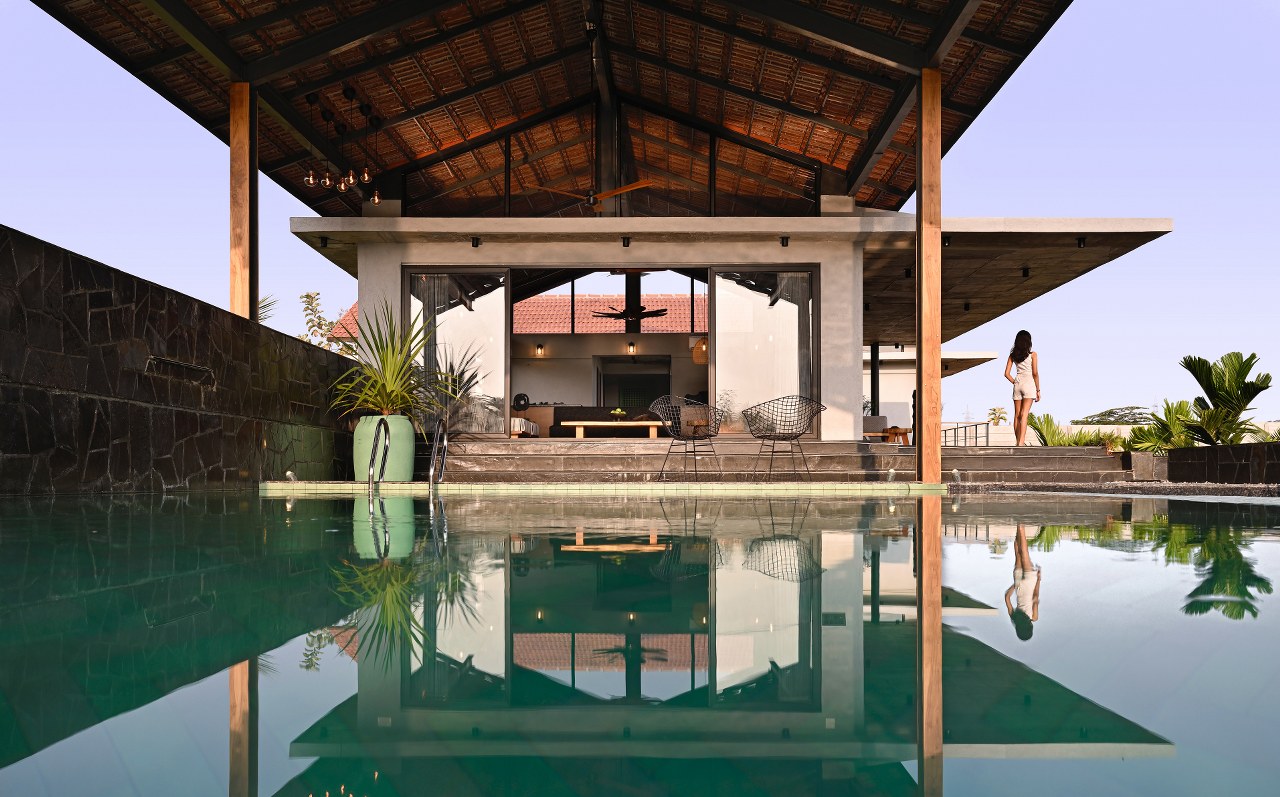 Simple Living Amidst A Modest And Simple Home Is The Highlight Of This ...
