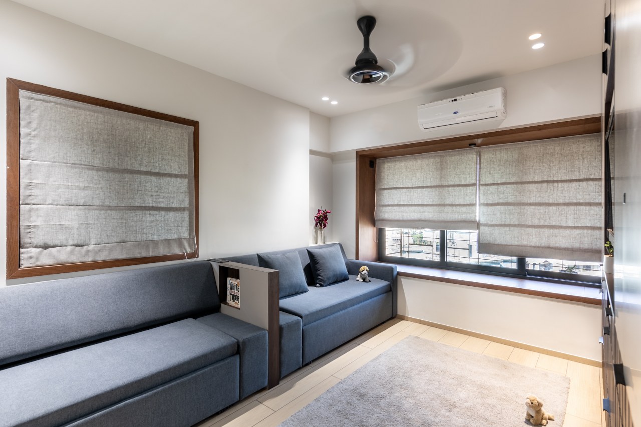 This 700 sq ft Compact House Breathes Light And Air | M&M Studio - The ...