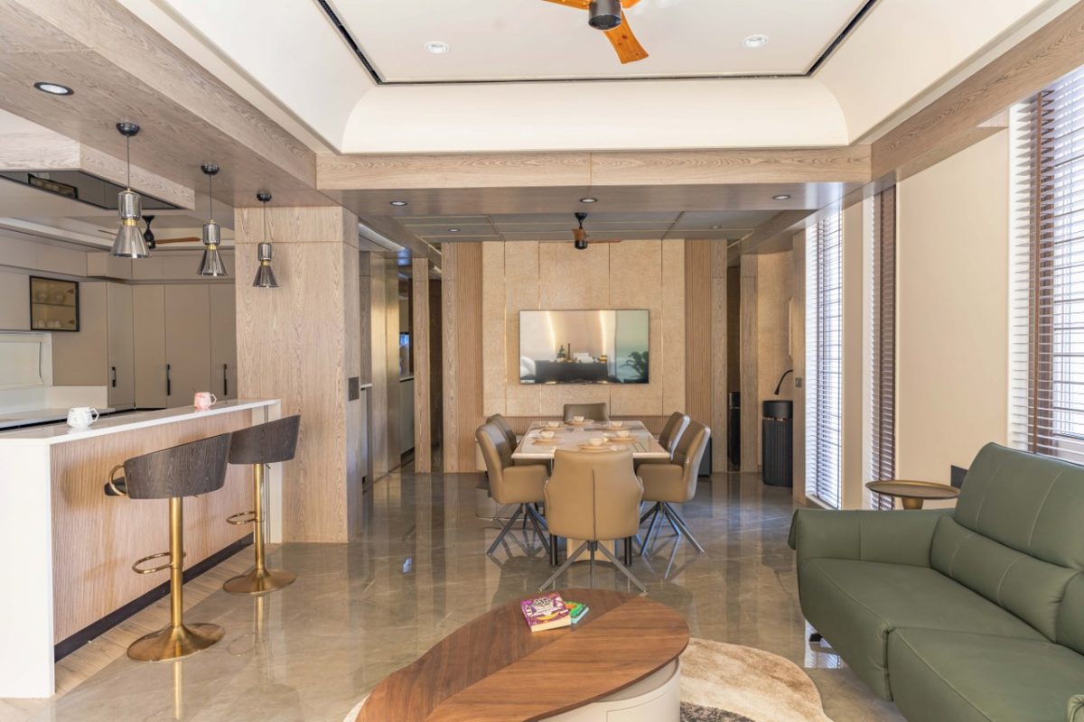This Luxurious Residence Has Been Thoughtfully Renovated For Timeless ...