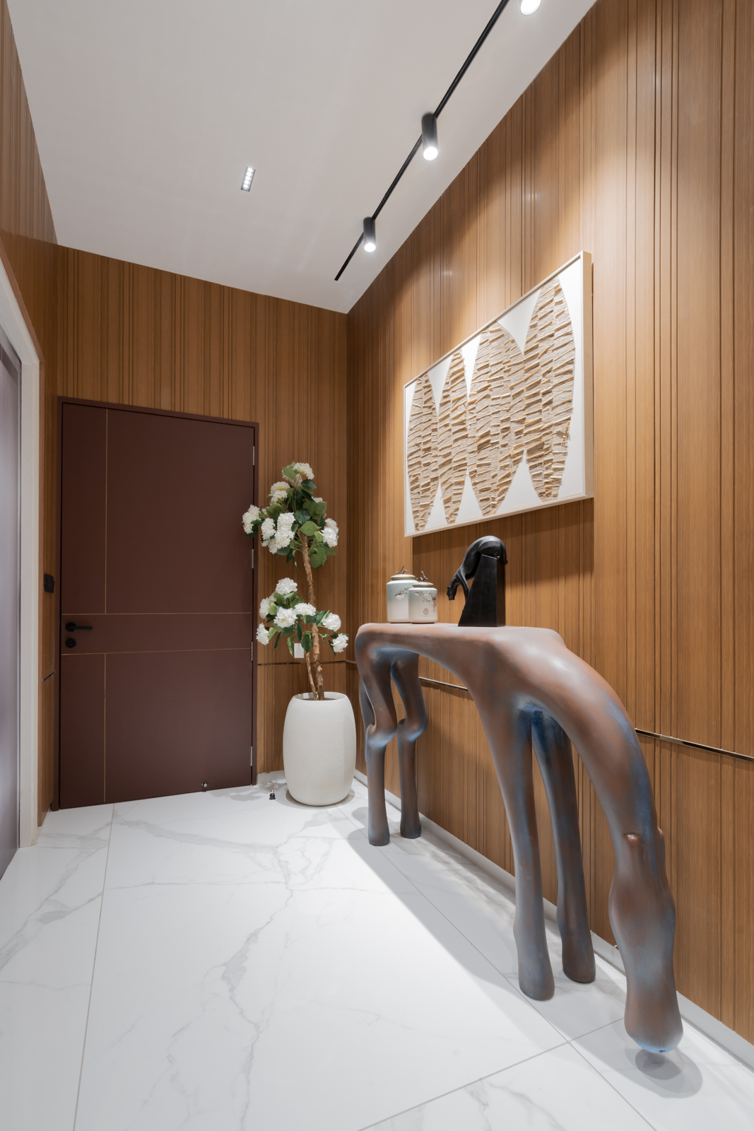 This Home With Muted Tones Feels Warm, Functional And Personal | Design ...