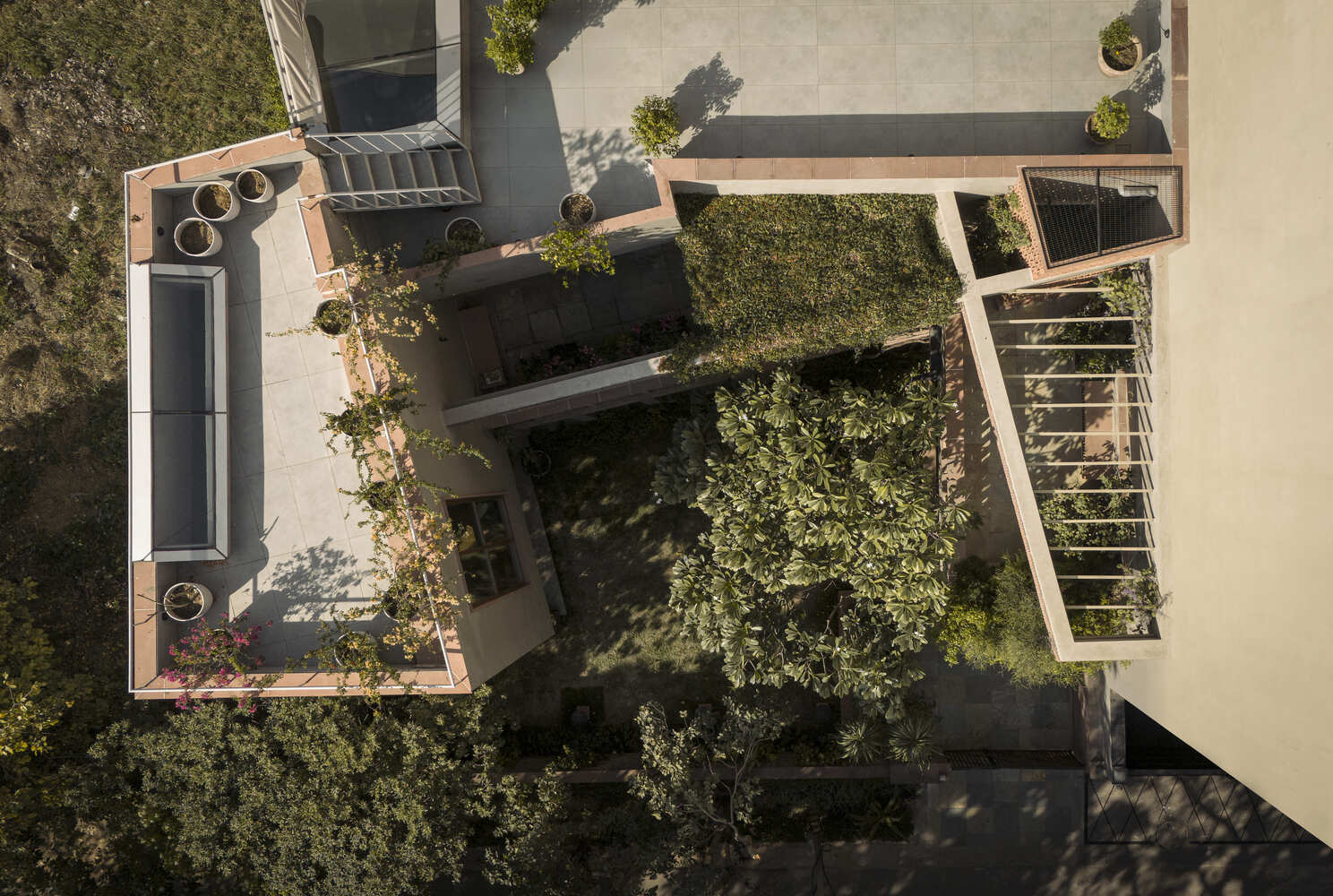 This Renovated House In Gurugram Has An Inward Looking Courtyard ...