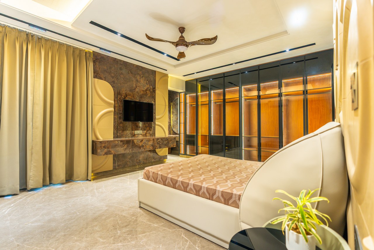 The Spatial Design And A Flexible Layout Of This Residence Allows Its ...
