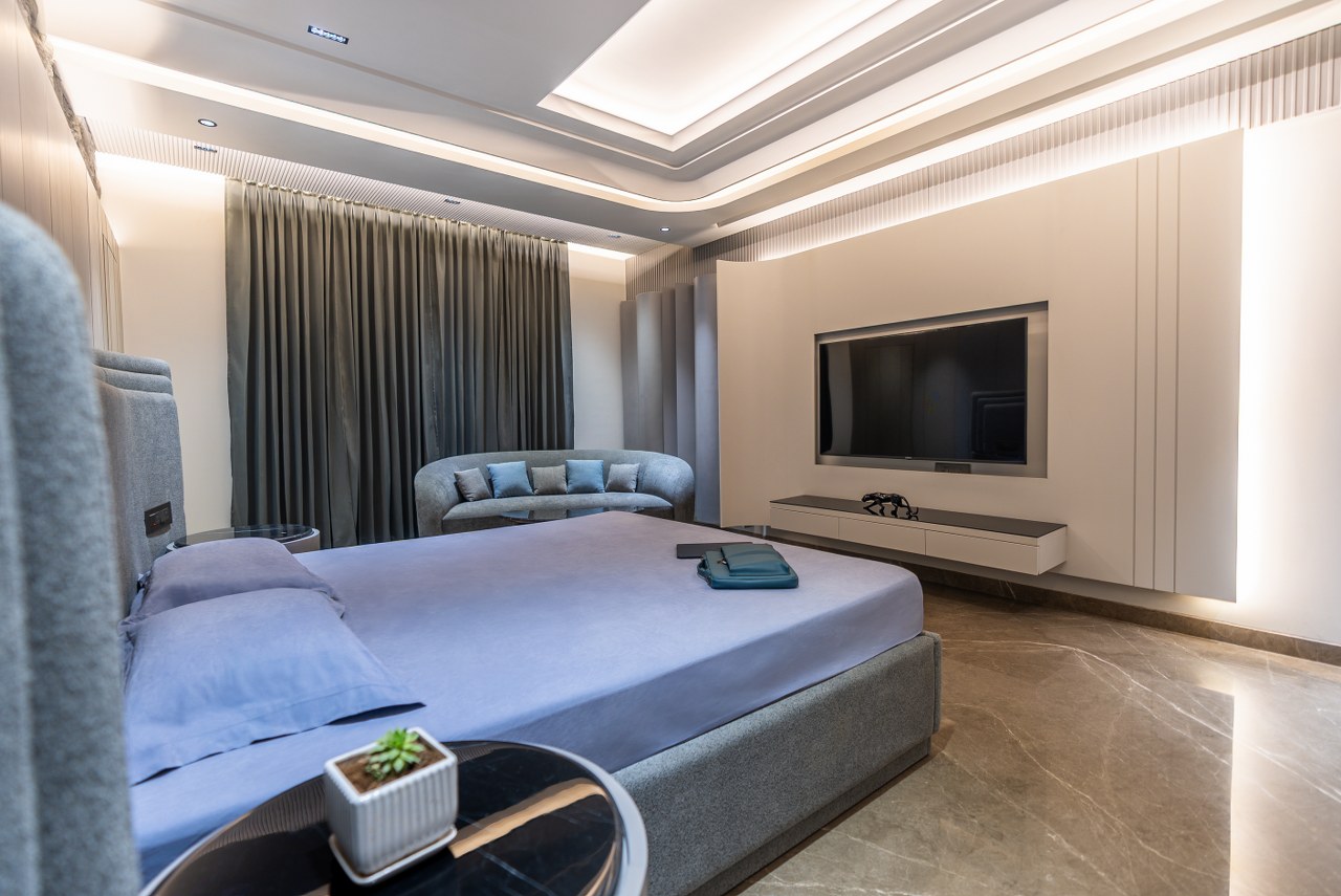 The Spatial Design And A Flexible Layout Of This Residence Allows Its ...