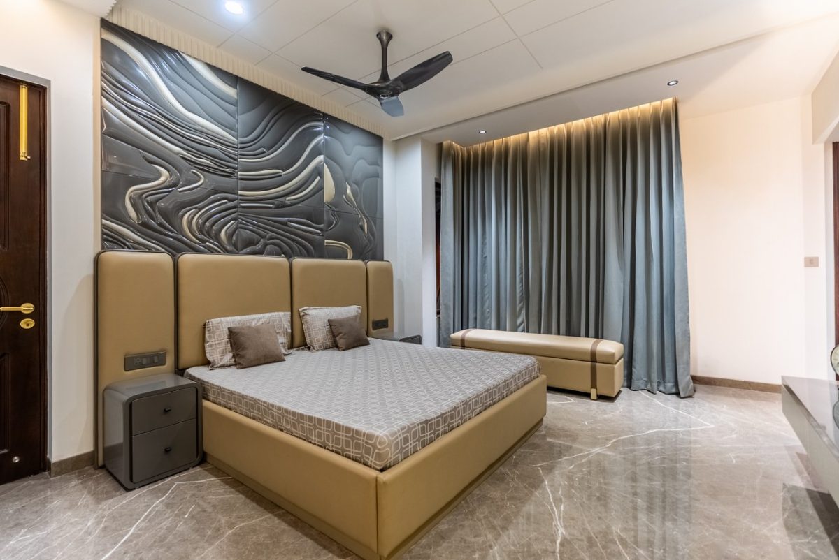 The Spatial Design And A Flexible Layout Of This Residence Allows Its ...
