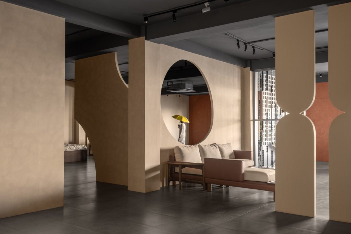 Earthy Textures Redefine This Furniture Store Through Form & Light ...