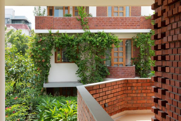 This Homestay Unfolds As A Dialogue Between Landscape And Legacy ...