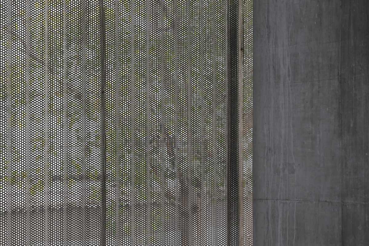 This Textile House Retains The Building's Structural Character While ...