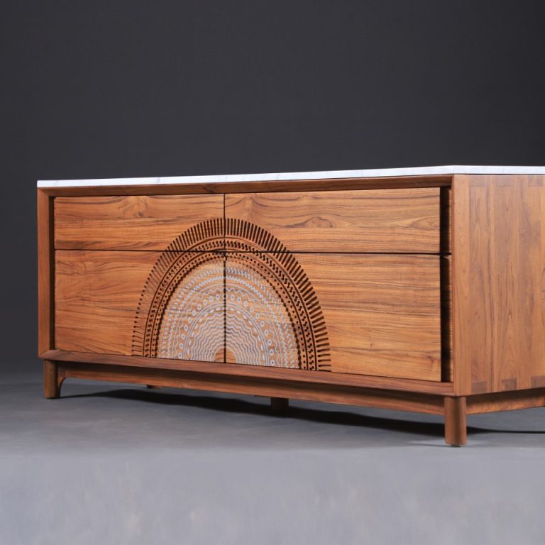 This Showroom For A Furniture Display Balances Traditional & Modern ...