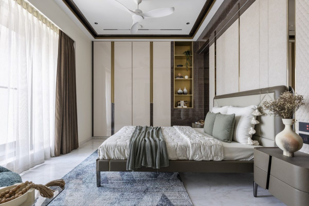 This Mumbai Home Is A Seamless Blend Of Modern Luxury & Artistic ...