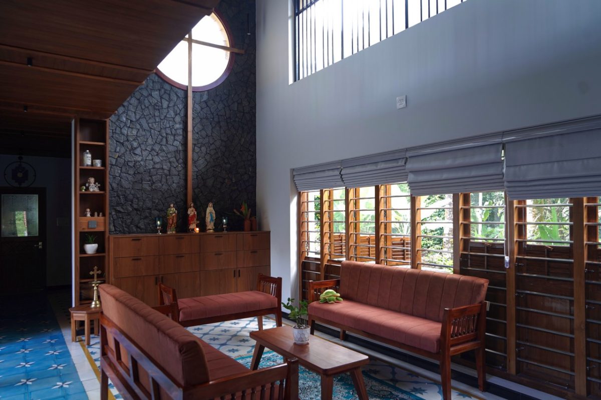 This Traditional Kerala House Blends Modernity & Functionality | Cross ...