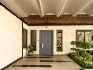 The Unique Design Of This Thoughtfully Designed Home Showcases Refined ...