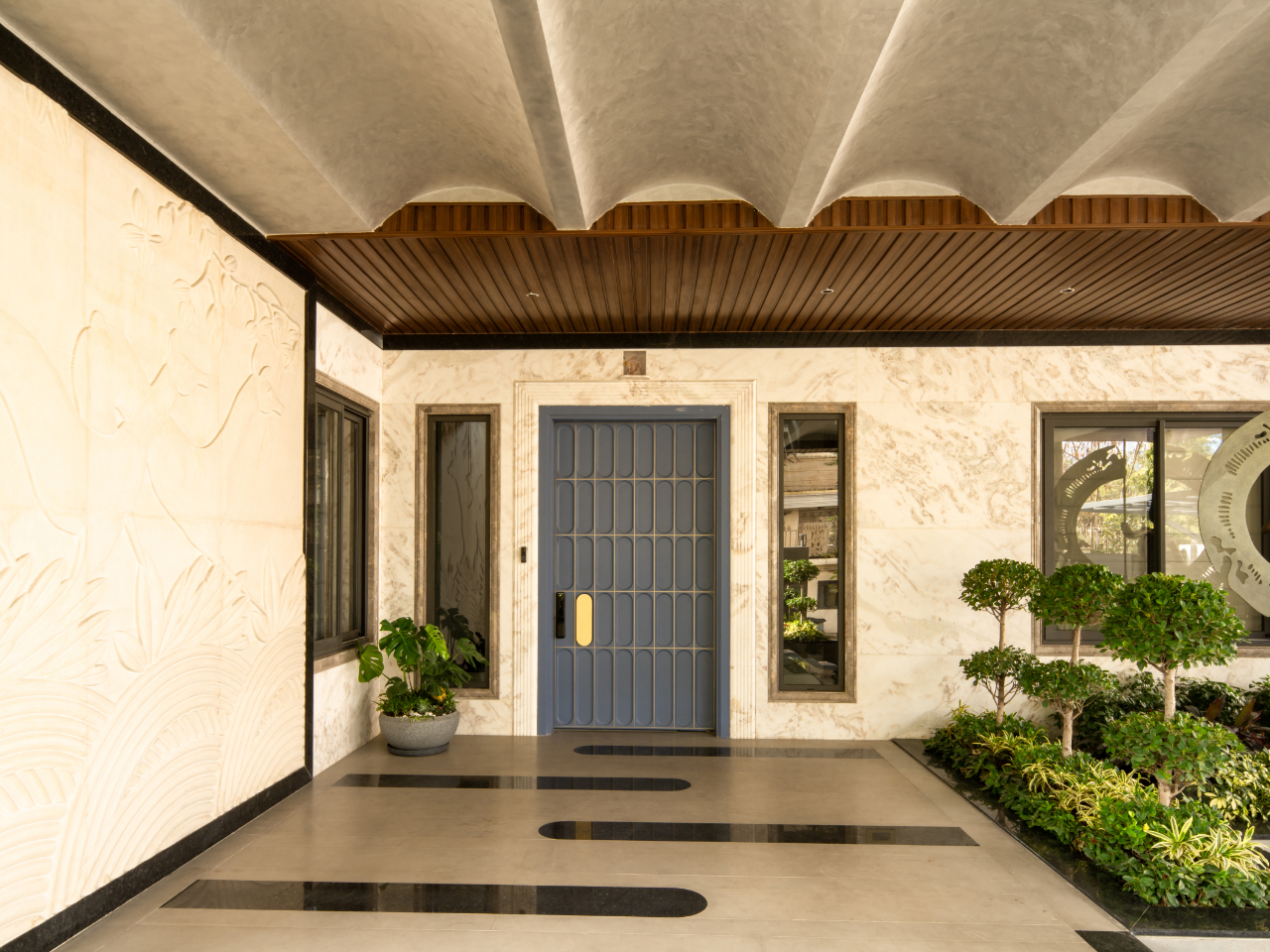 The Unique Design Of This Thoughtfully Designed Home Showcases Refined ...