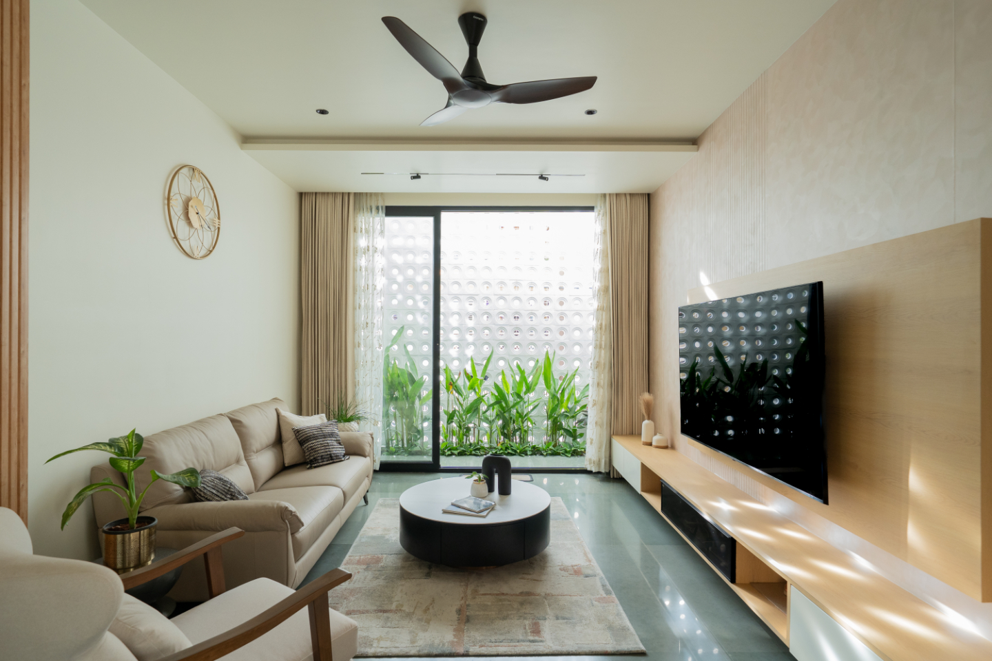 This Residence Was Conceived As An Inward-Looking Sanctuary For A ...