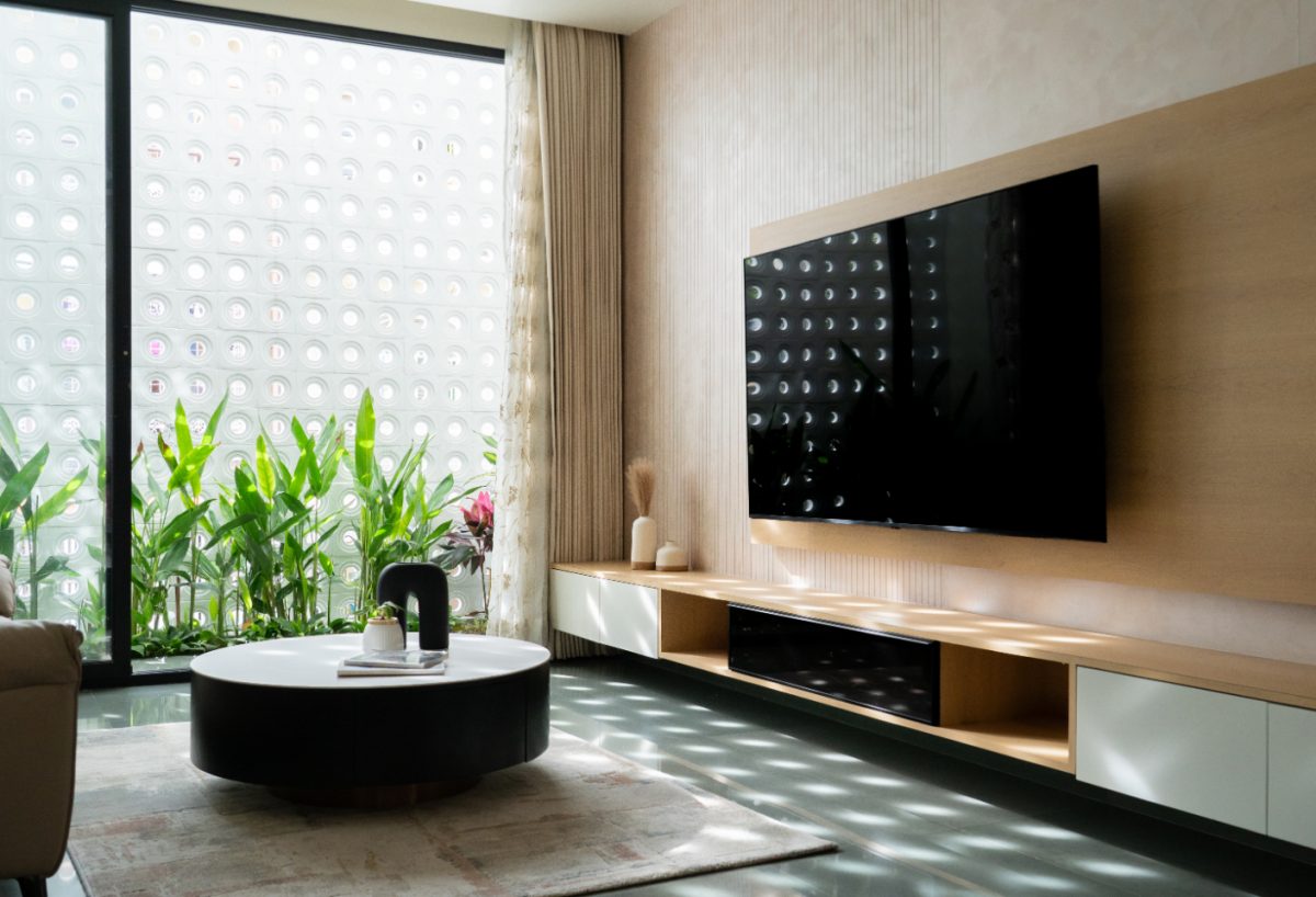 This Residence Was Conceived As An Inward-Looking Sanctuary For A ...